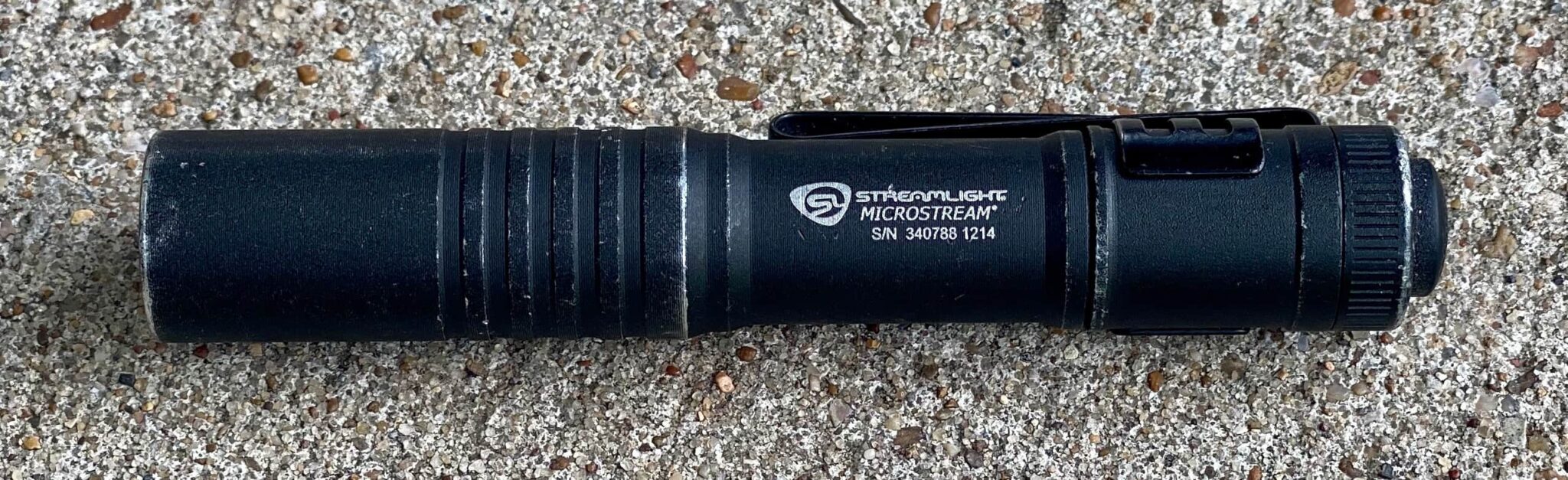 Streamlight MicroStream Review – A Solid AAA Option for EDC – Option Gray