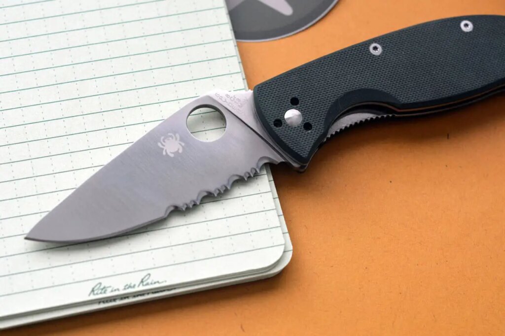 Spyderco Tenacious C122G Folding Knife Review – Option Gray